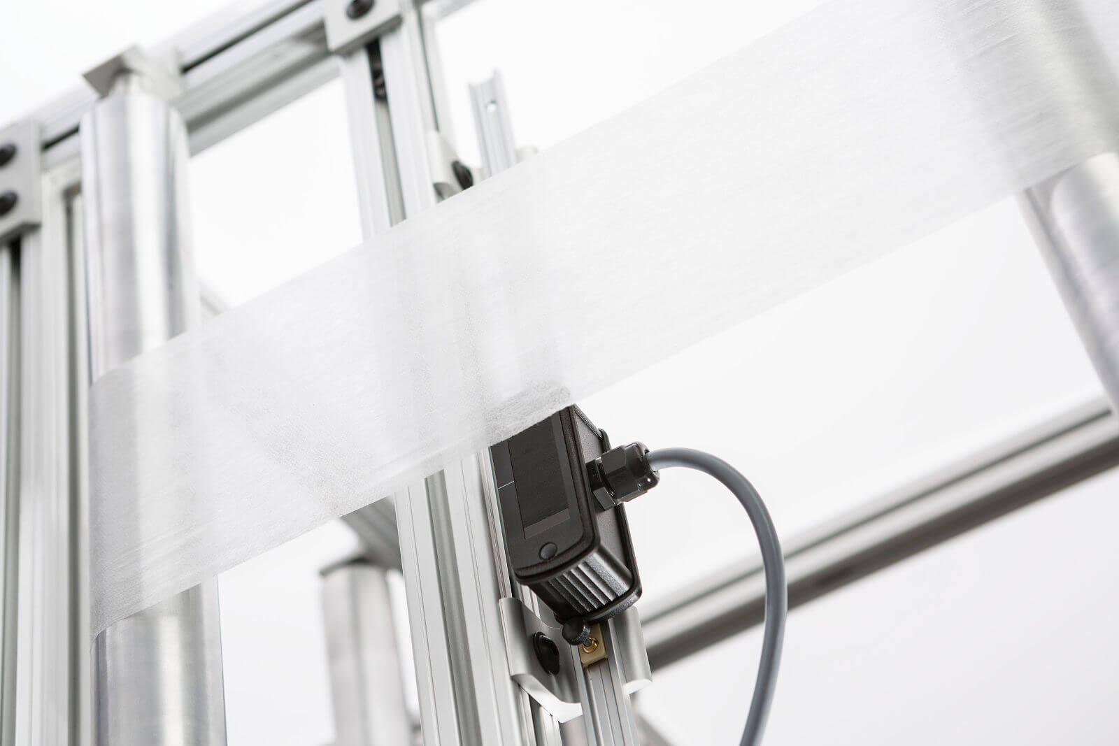 Simple to use sensors and web guides by Roll-2-Roll Technologies